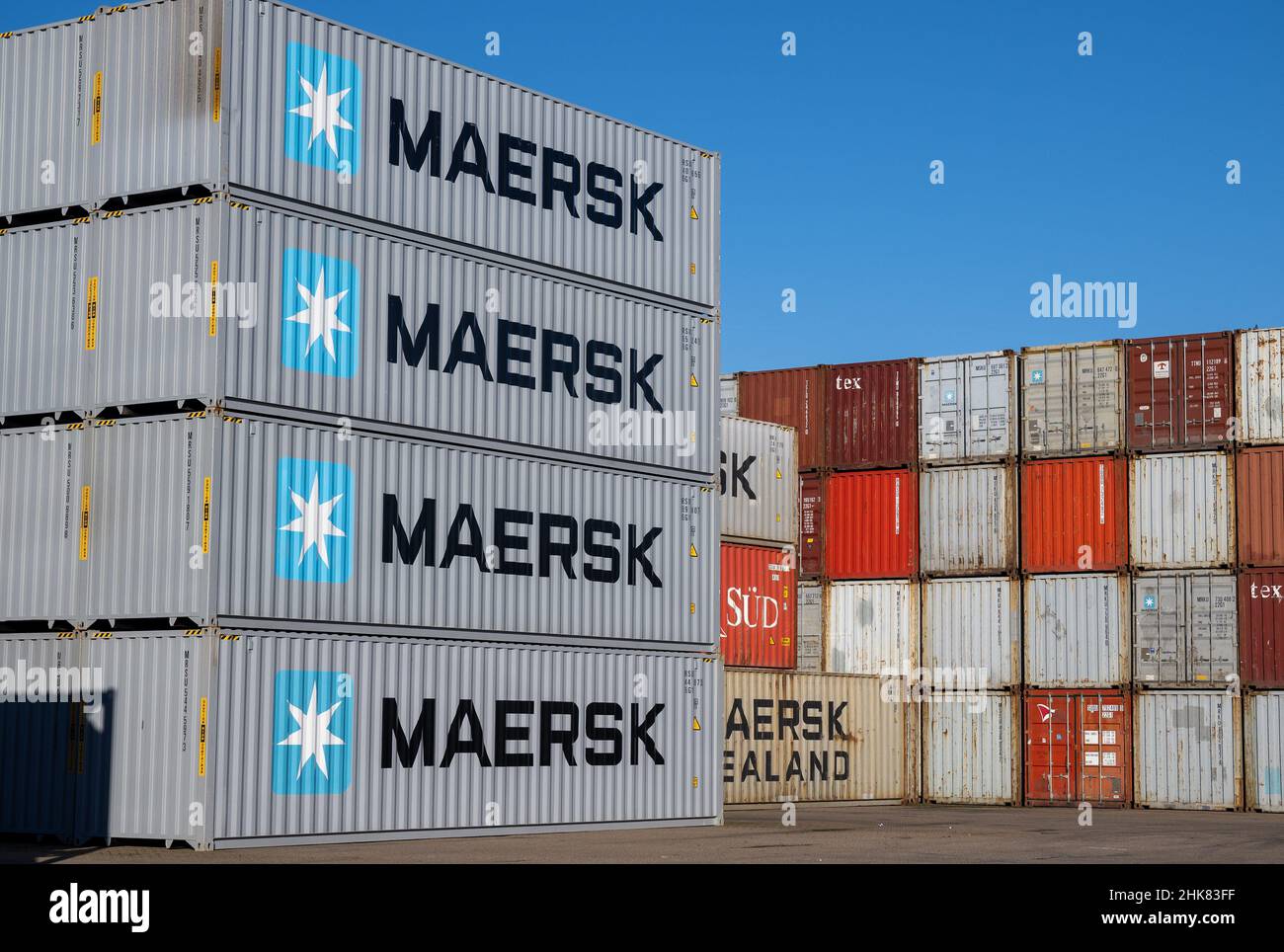Maersk shipping containers Stock Photo - Alamy