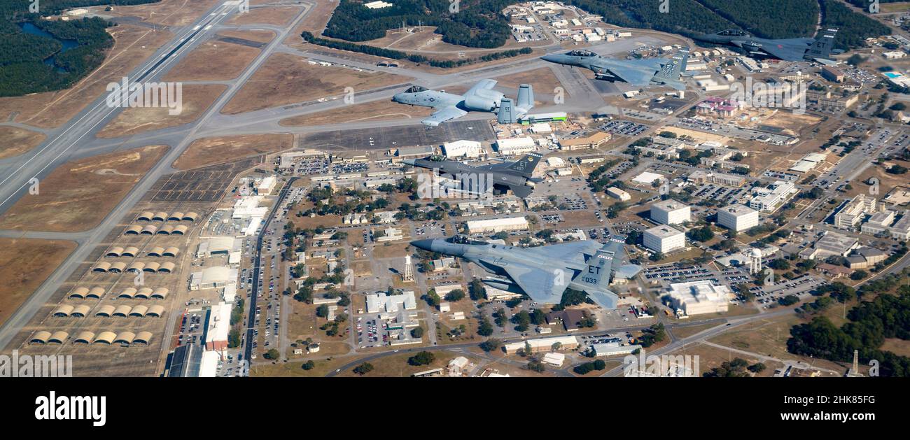 A formation of 4th generation fighter jets from the 40th Flight Test ...