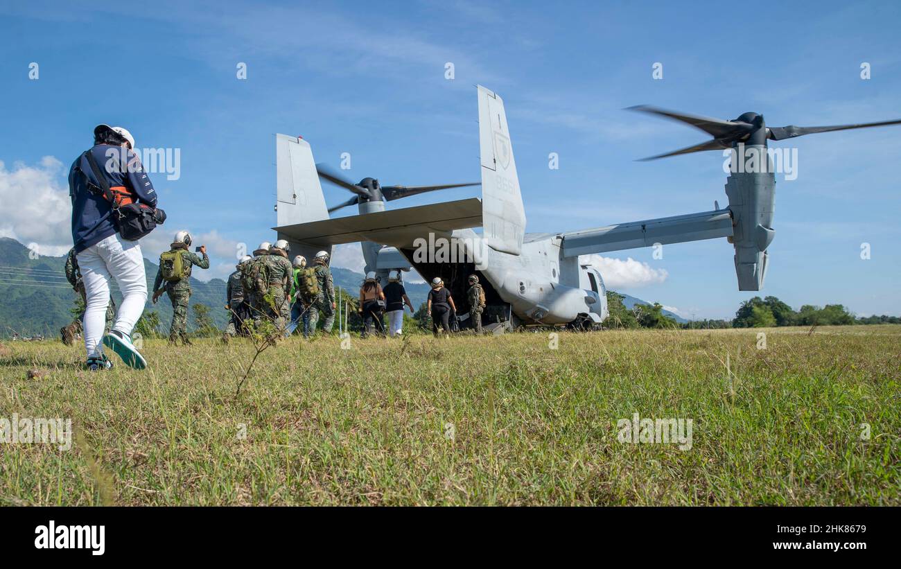 BROOKE’S POINT, Philippines (Jan. 29, 2022) Members of the Armed Forces ...
