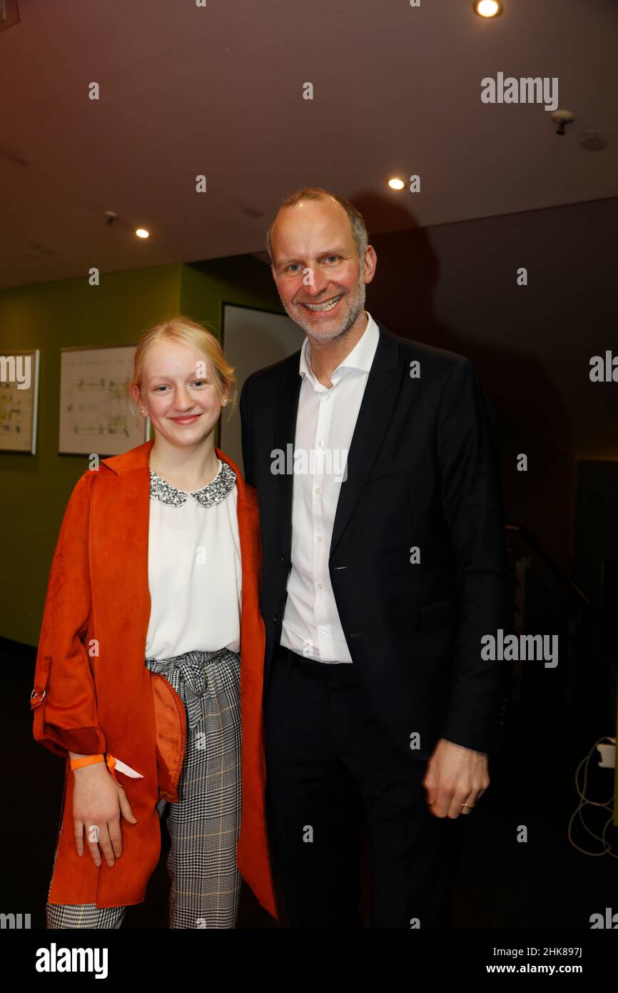Clemens Schaeffer und Annlis Krischke bei der Premiere des Kinofilms ...