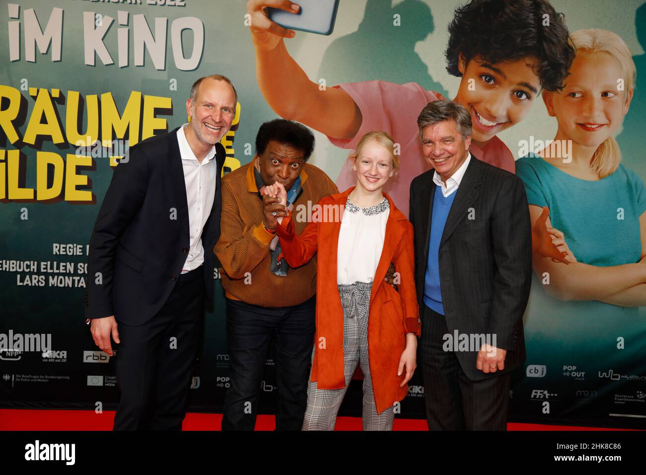 Clemens Schaeffer, Roberto Blanco, Annlis Krischke und Alexander Thies ...