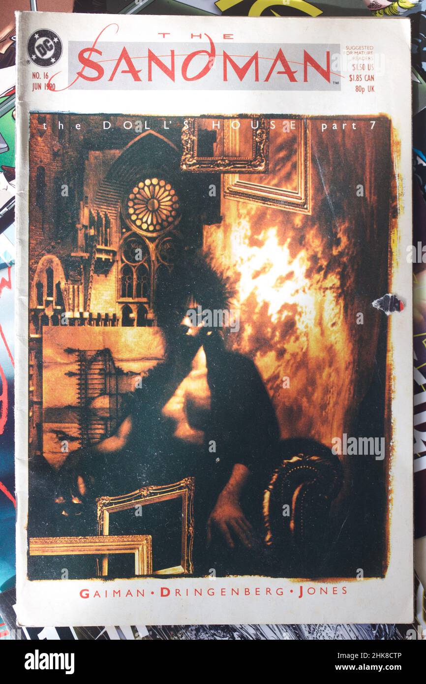 The sandman comic hi-res stock photography and images - Alamy