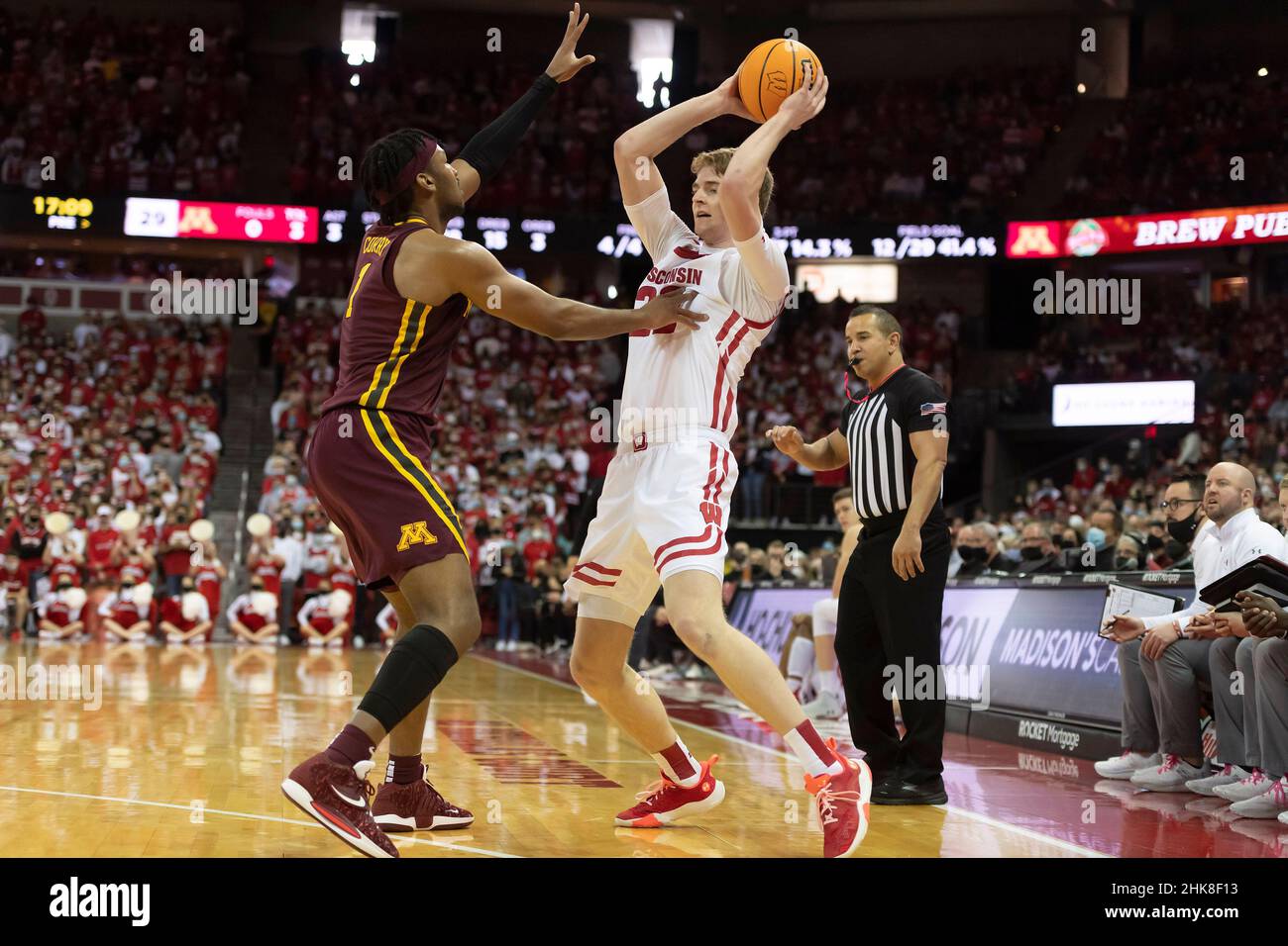 January 30, 2022: Wisconsin Badgers forward Steven Crowl #22 looks to ...