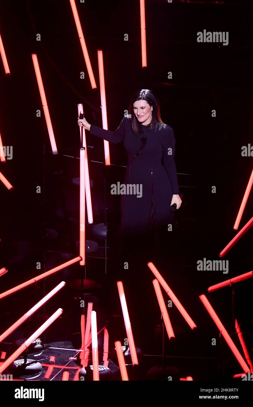 Laura pausini sanremo hi-res stock photography and images - Alamy