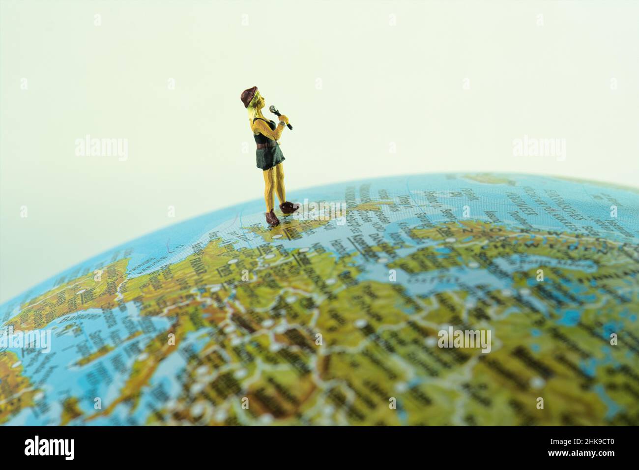 Map of singer hi-res stock photography and images - Alamy