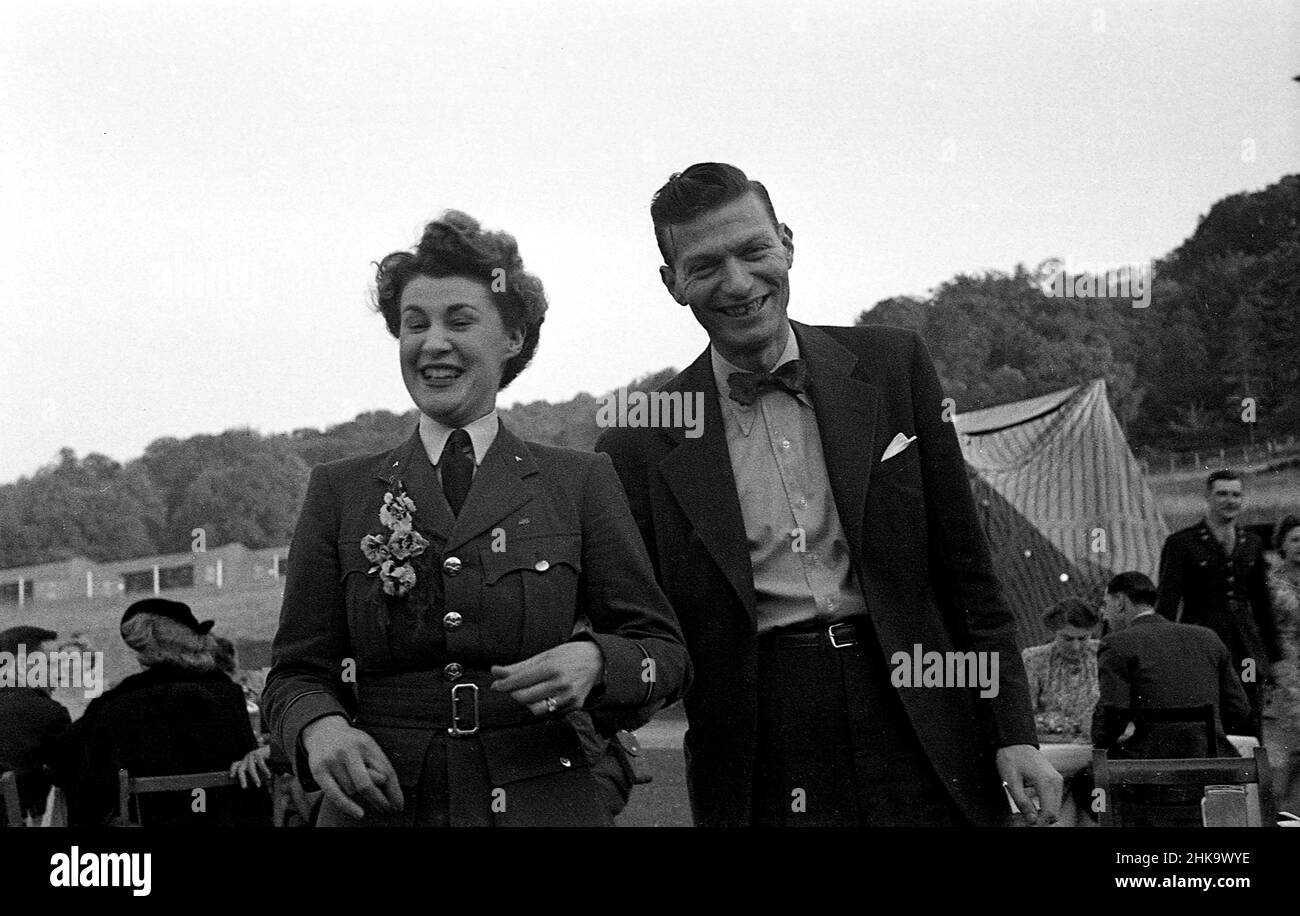 Social war uniform Black and White Stock Photos & Images - Alamy