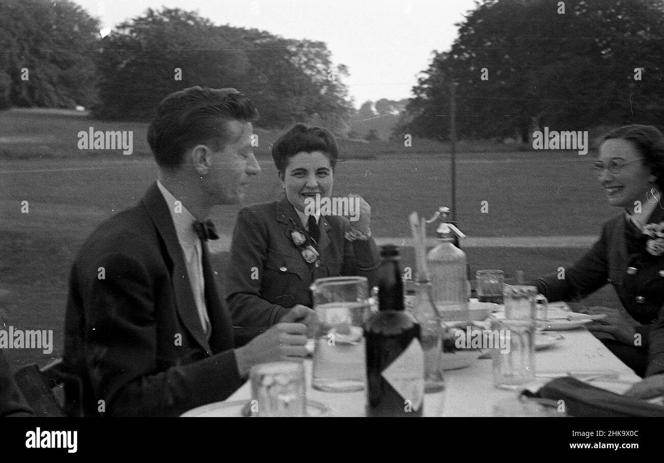 Social war uniform Black and White Stock Photos & Images - Alamy