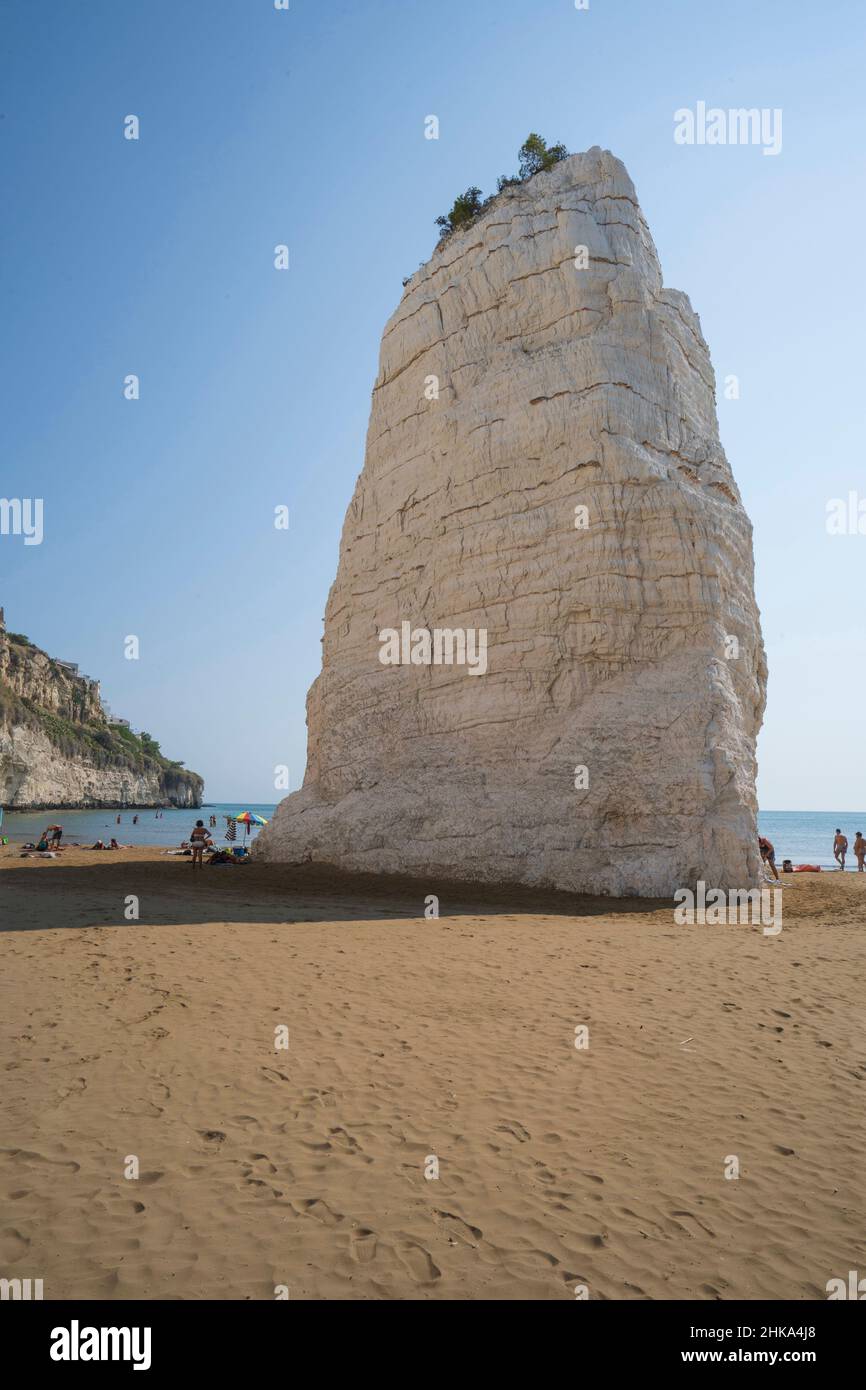 Vieste beach hi-res stock photography and images - Alamy
