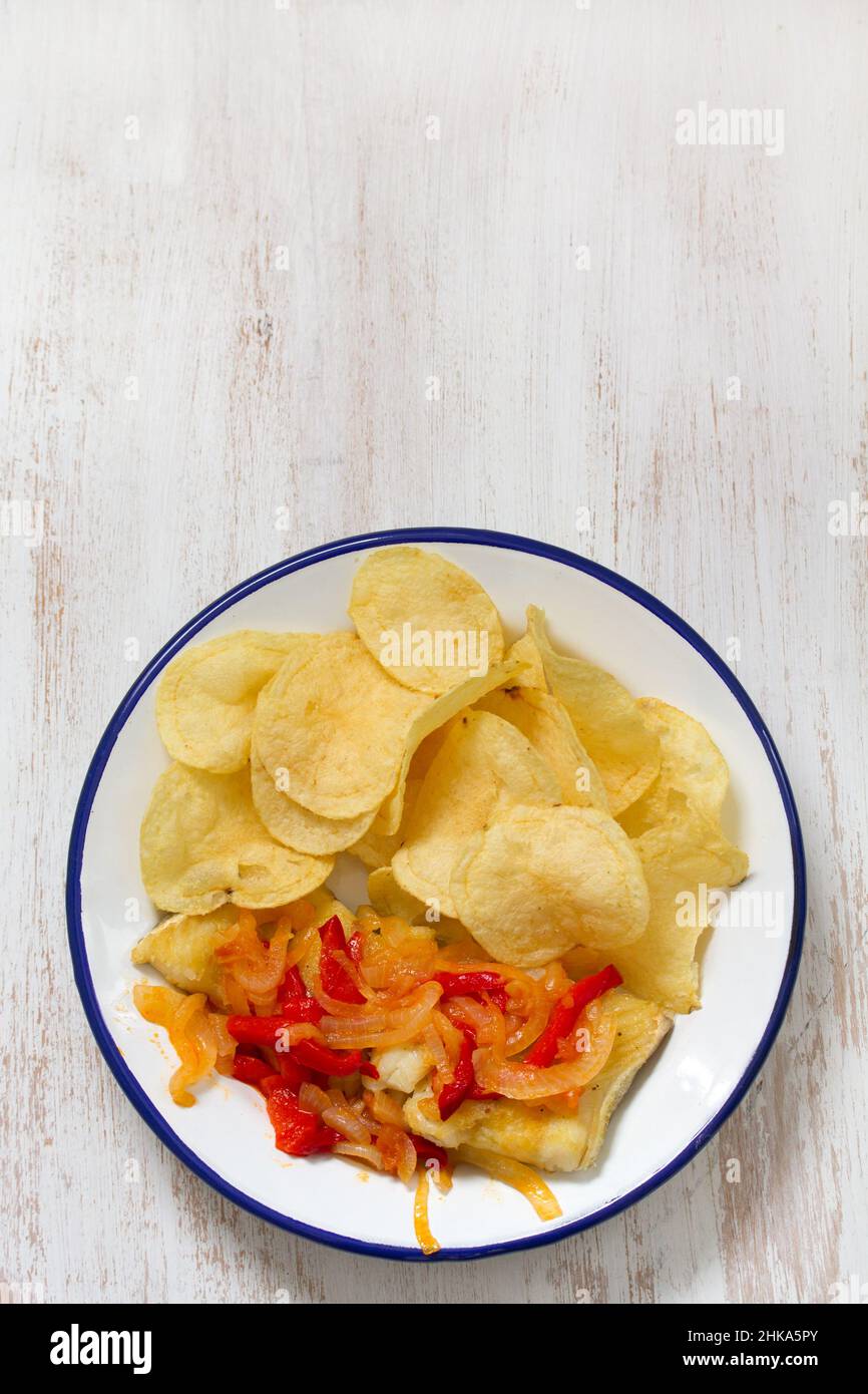 fried fish with vegetables Stock Photo - Alamy