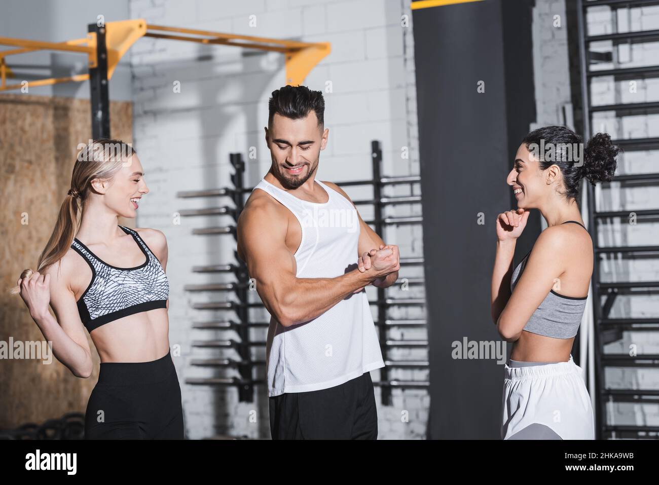 Sportsman and sportswomen hi-res stock photography and images - Alamy