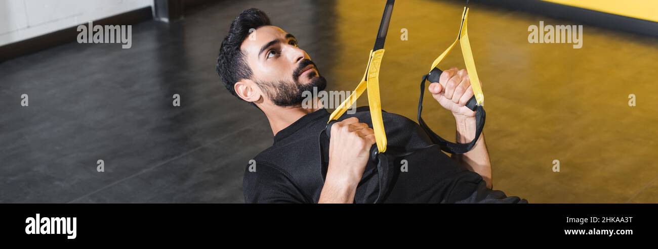Fit man working suspension hi-res stock photography and images - Alamy