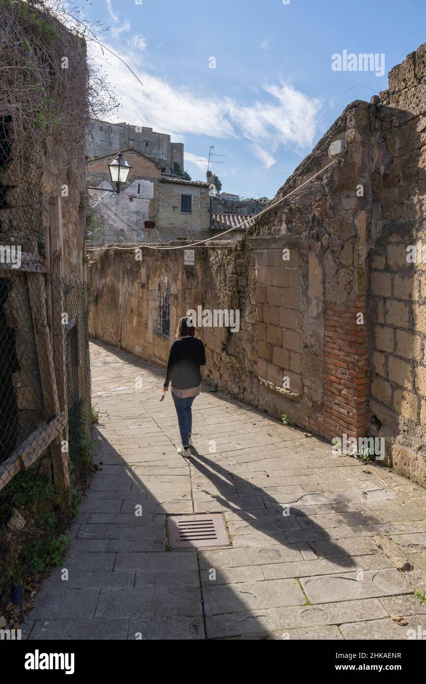 Glimpse of the alleys of the Borgo di Sorano village, Tuscany, Italy ...