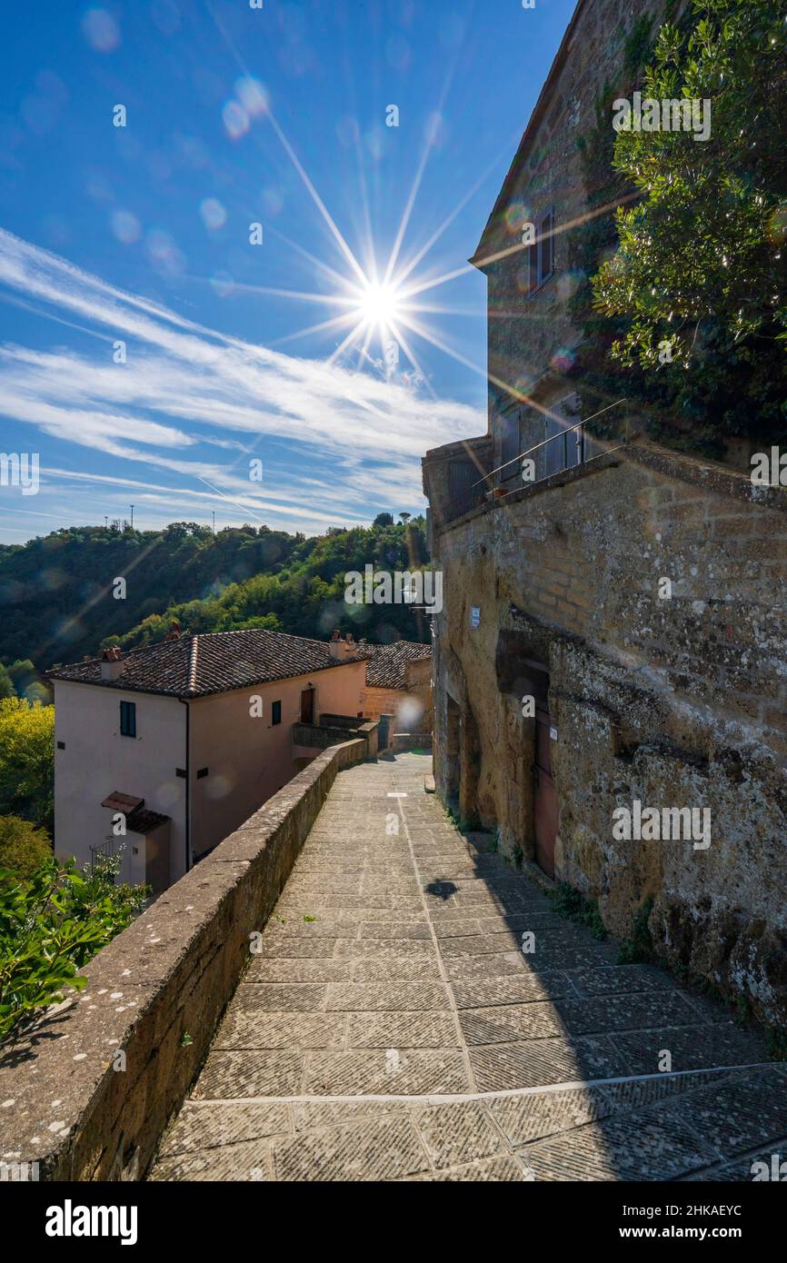 Glimpse of the alleys of the Borgo di Sorano village, Tuscany, Italy ...