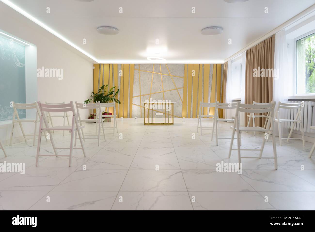 Solemn Ceremonies High Resolution Stock Photography and Images - Alamy