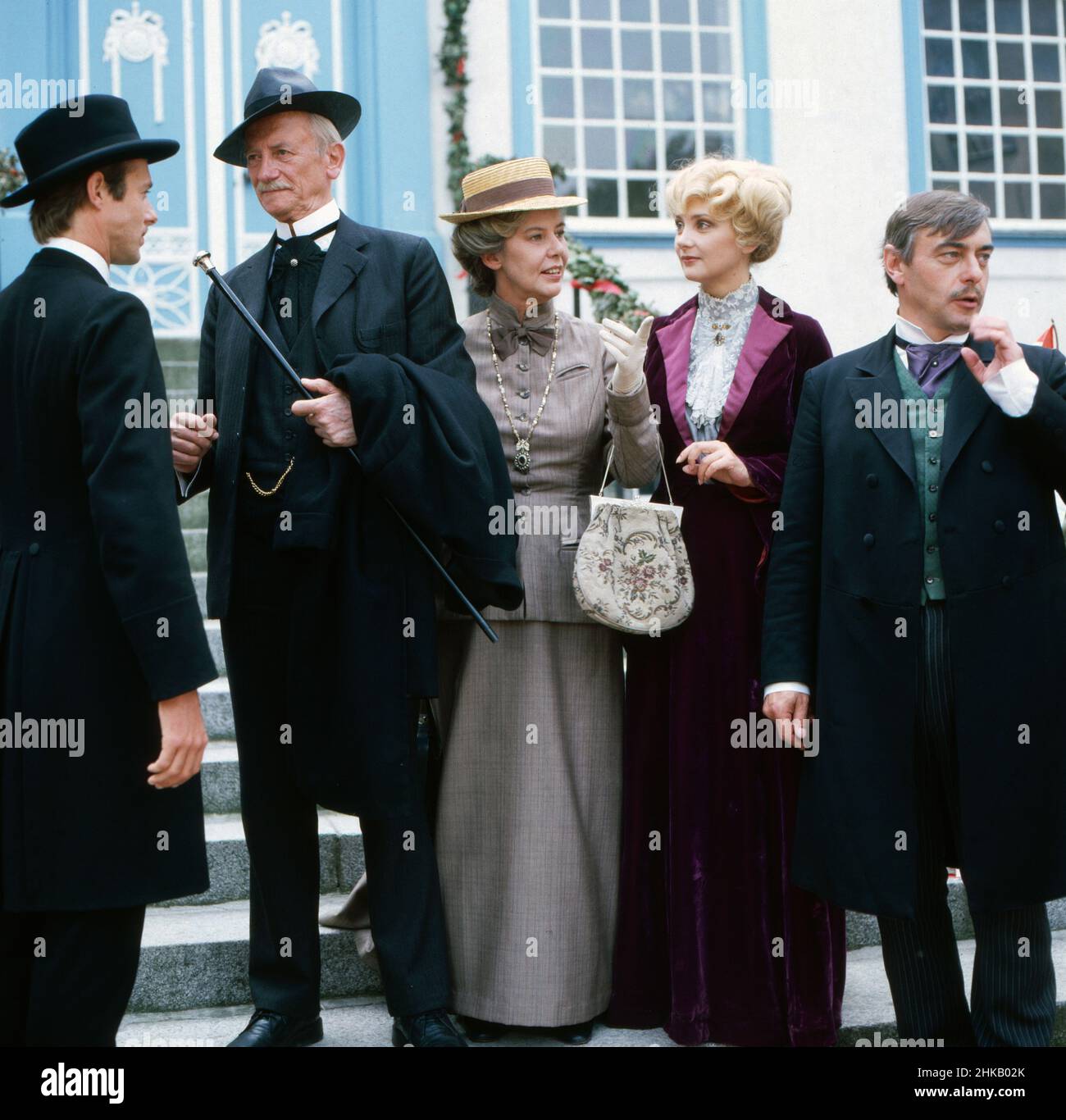 Das Totenreich, Fernsehfilm-Miniserie, Deutschland 1986, Regie: Karin ...