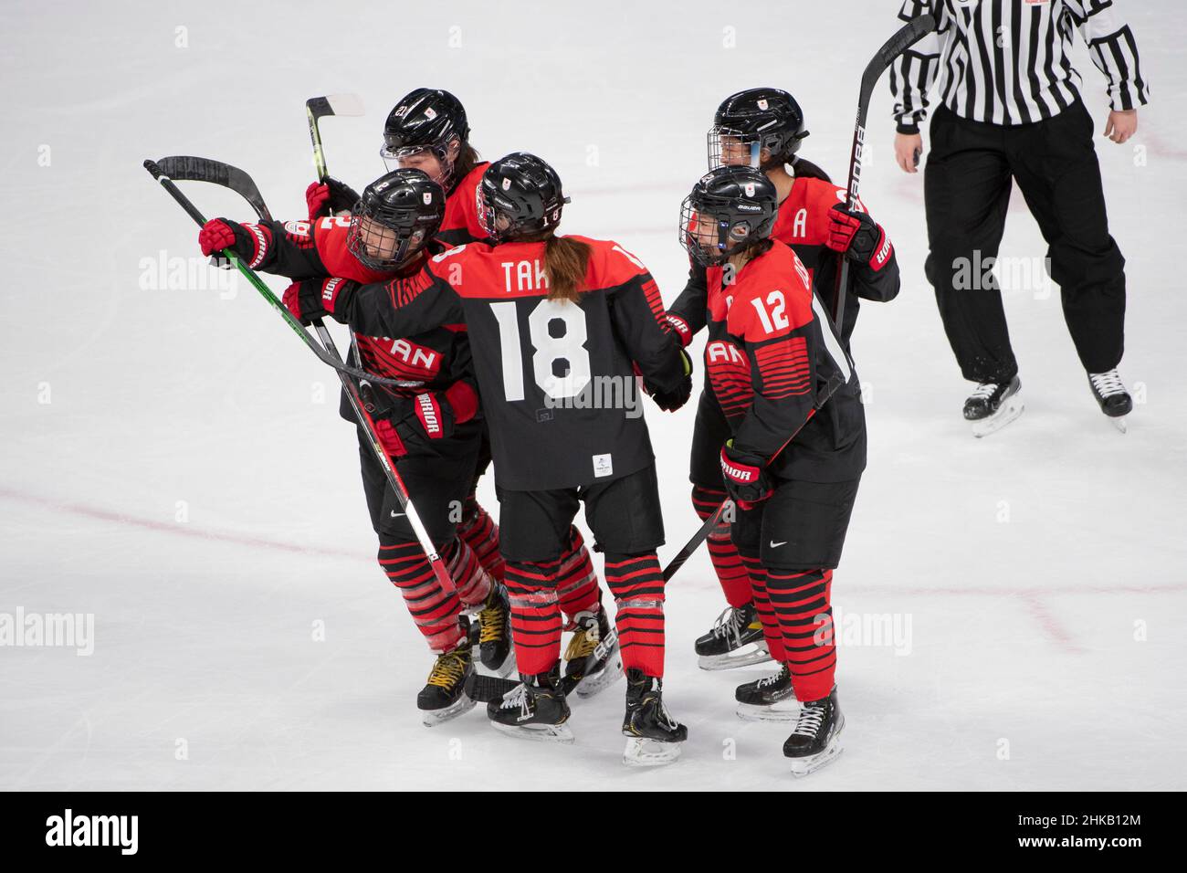 Japan's Team celebrating the score (JPN) Ice Hockey Women Preliminary ...