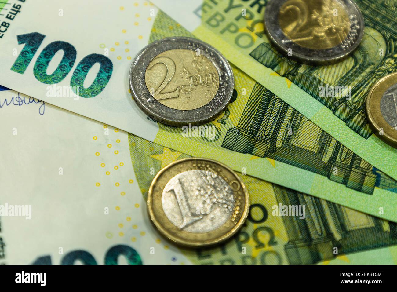 100 euro banknote detail hi-res stock photography and images - Alamy