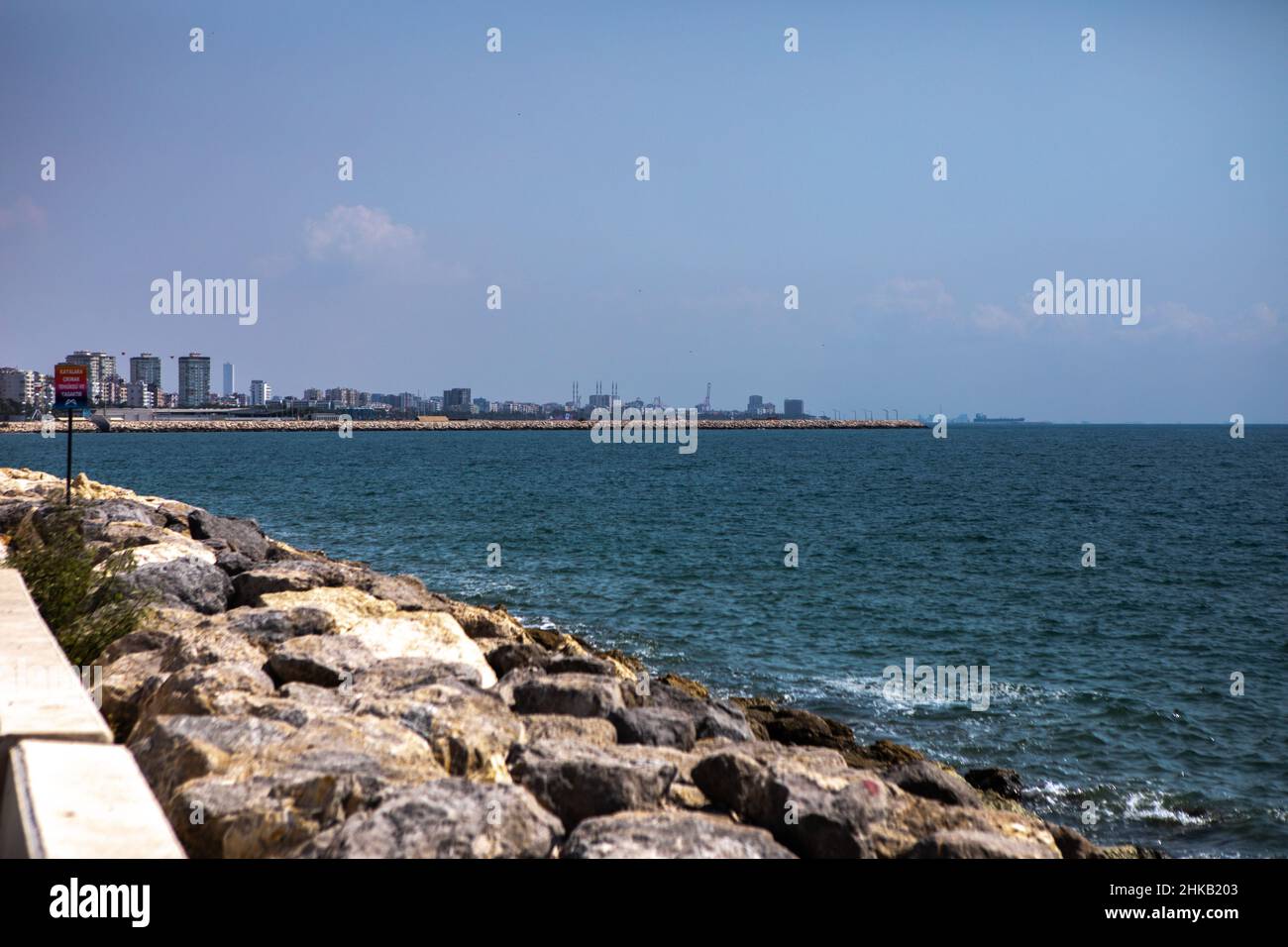 Mersin, Turkey – November 2020. sunny beach and promenade at Mersin ...