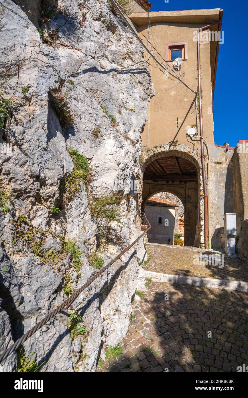 Glimpse of the Medieval Village of Cervara, Lazio, Italy, Europe Stock ...