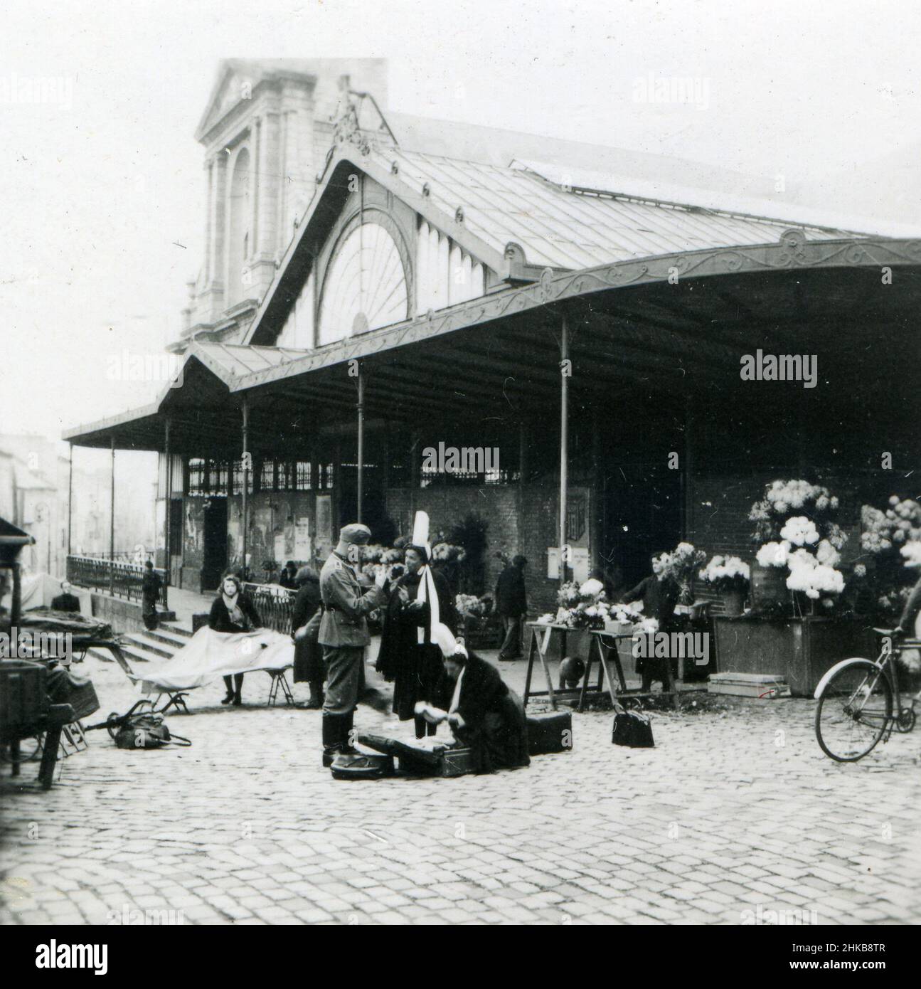 WWII WW2 german soldiers invades France - 9 september 1940, Cherbourg ...