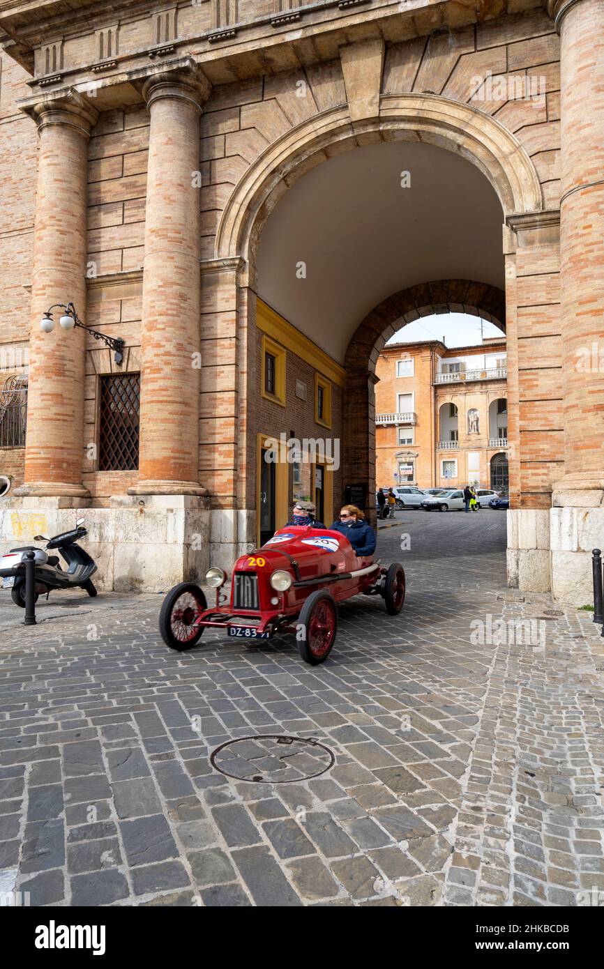 Piazza Nazario Sauro square, Passage of the Mille Miglia historic ...