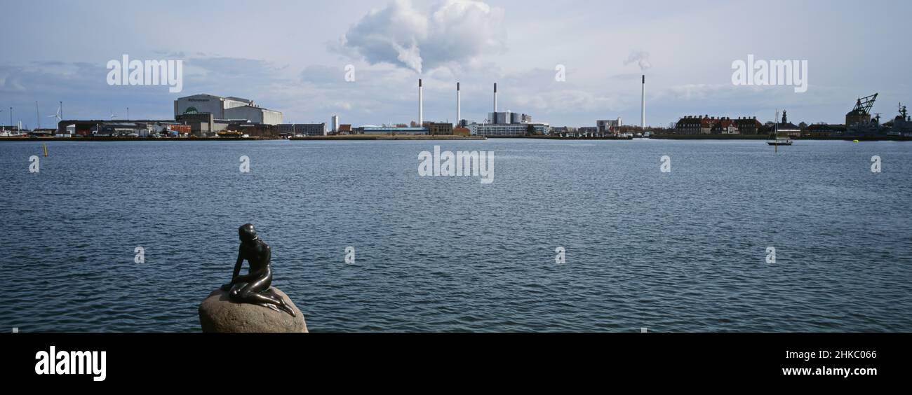 Little Mermaid, a bronze statue by Edvard Eriksen, depicting a mermaid ...