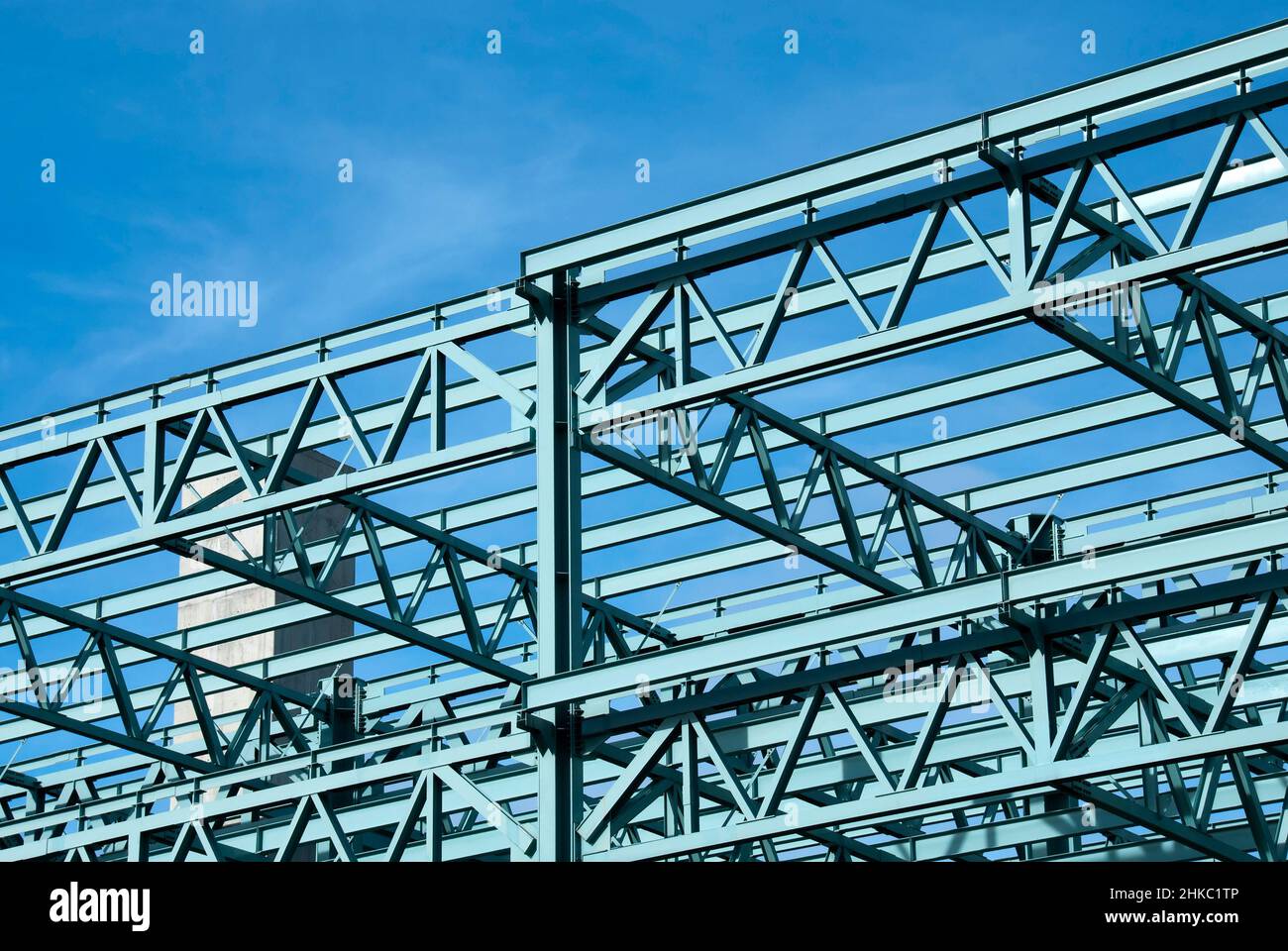Steel roof truss hi-res stock photography and images - Alamy