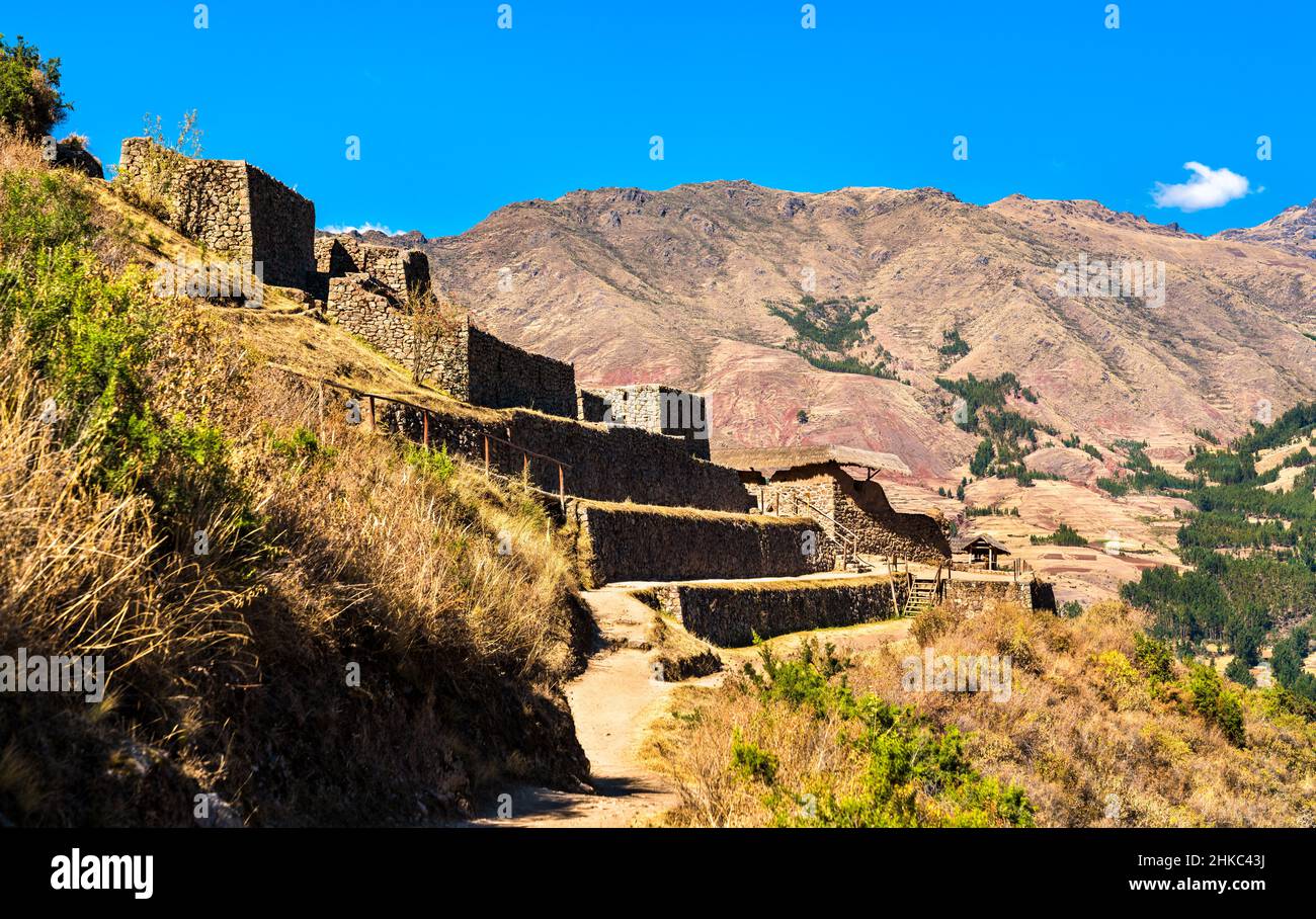 Andes peru inca terrace hi-res stock photography and images - Alamy