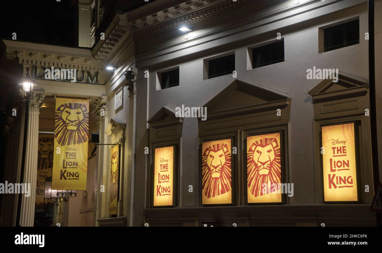 Theatre lion king sign hi-res stock photography and images - Alamy