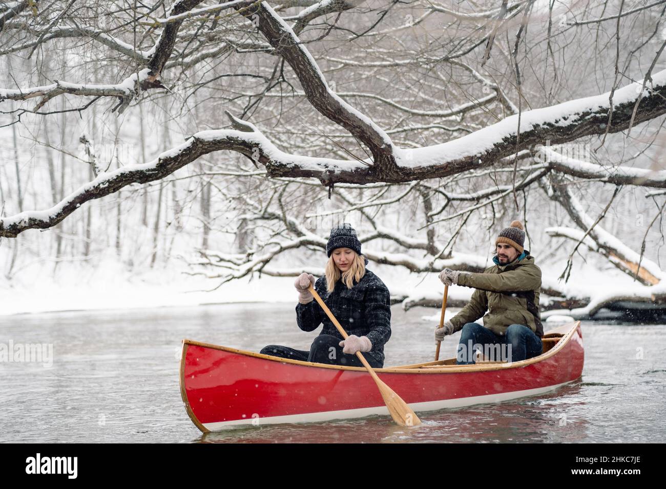 Paddling canadian canoe on hi-res stock photography and images - Alamy