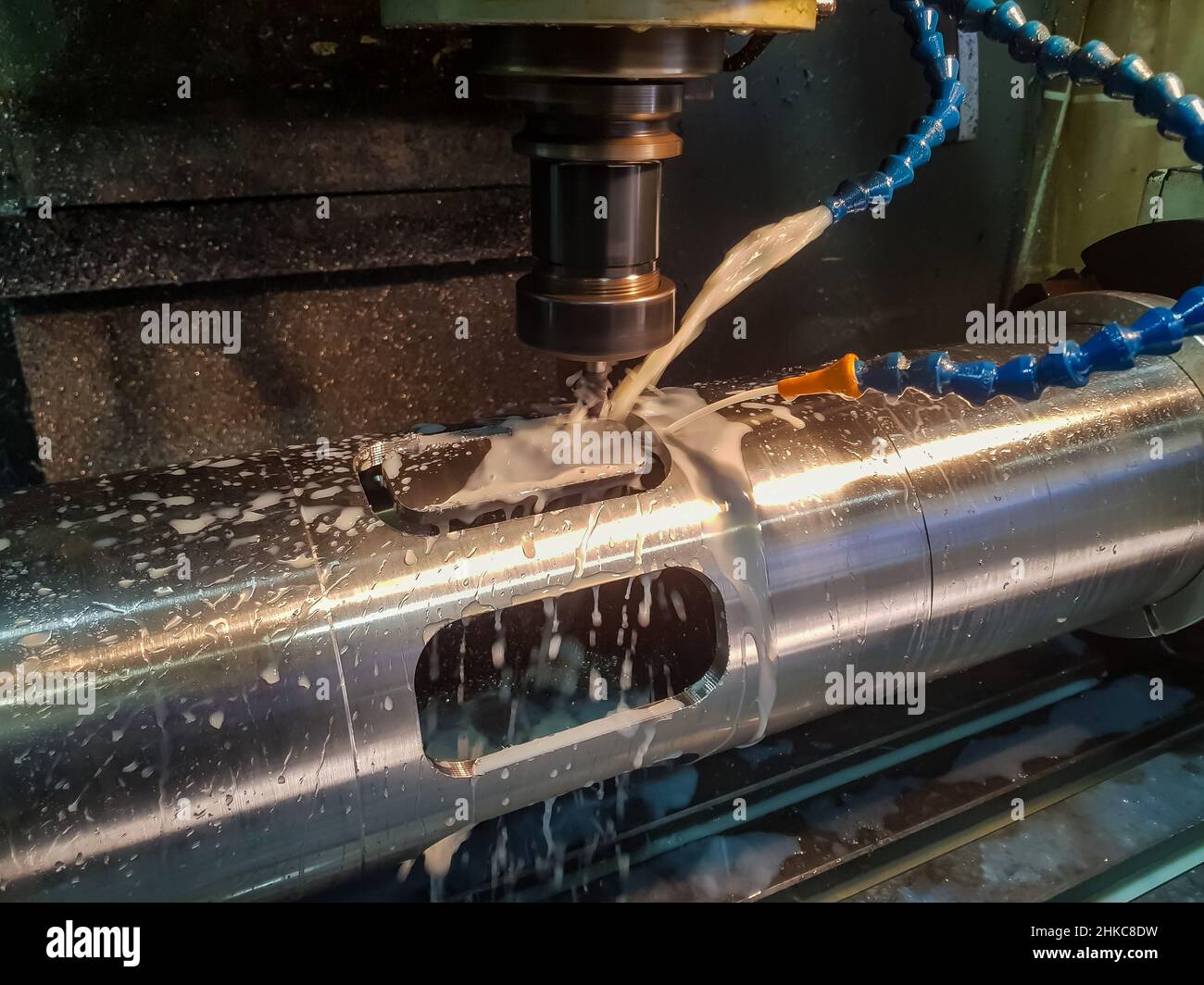 Cnc milling machines hi-res stock photography and images - Alamy