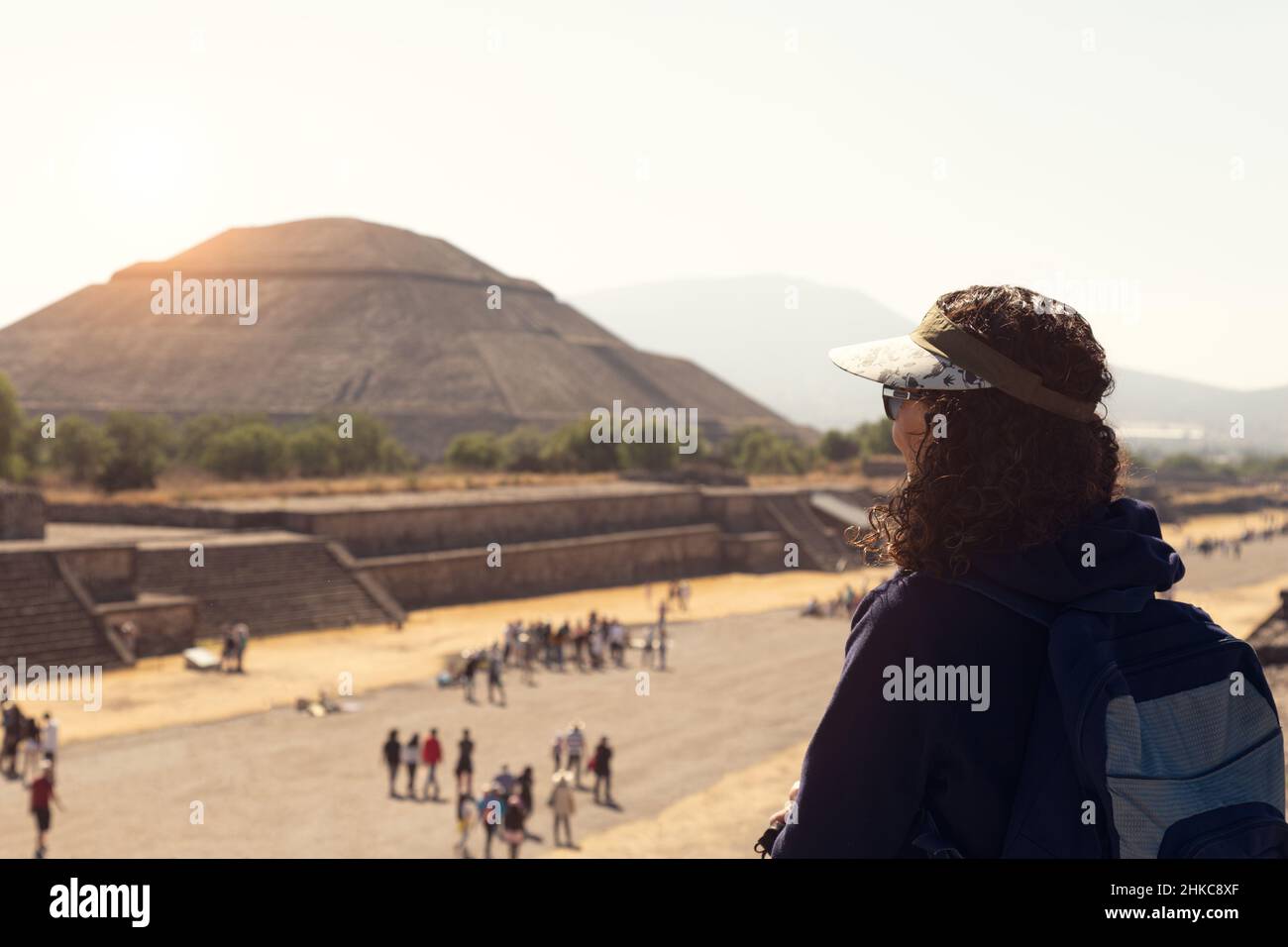 Woman staring at pyramids in Teotihuacan during sunrise Stock Photo - Alamy