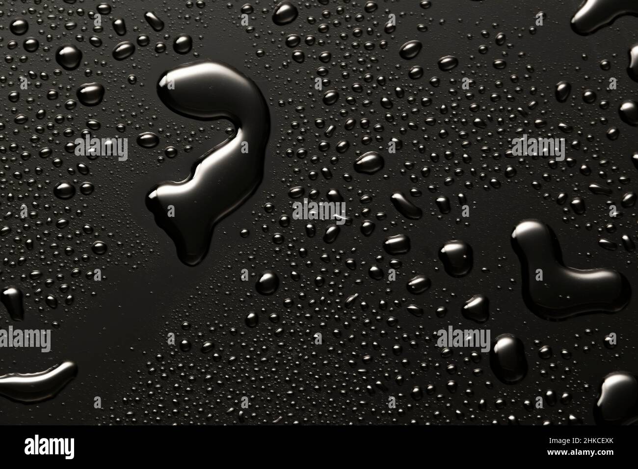 Reflective rain drop hi-res stock photography and images - Alamy