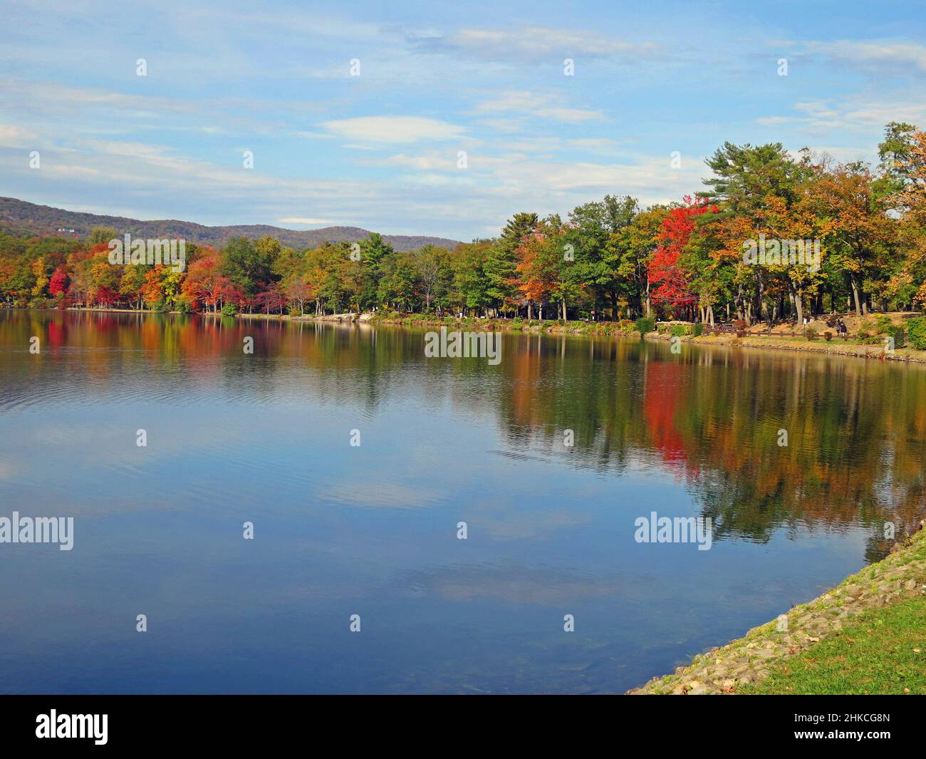 Hessian Lake at Bear Mountain New York in fall with reflections and ...
