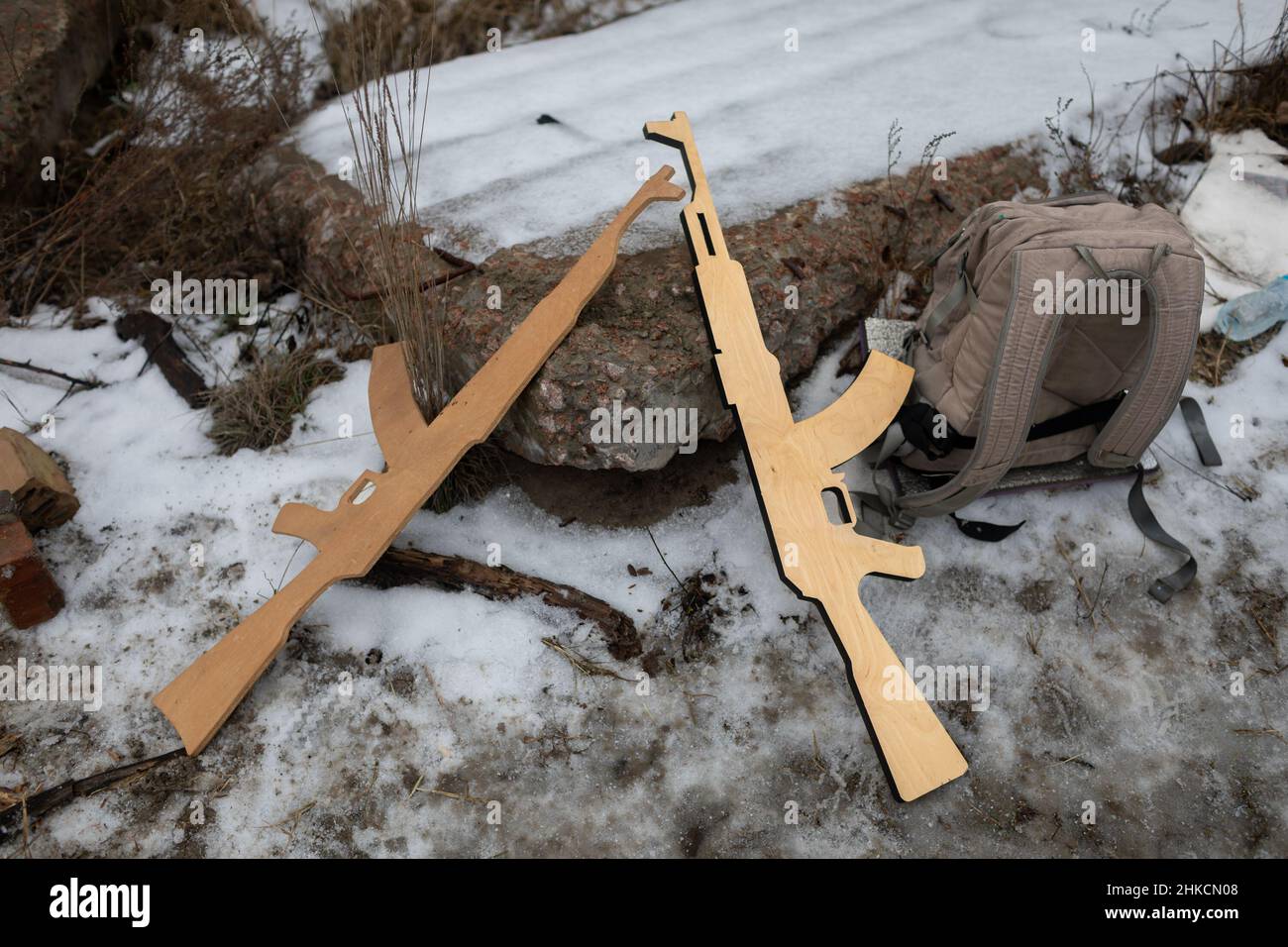 Fake guns hi-res stock photography and images - Alamy