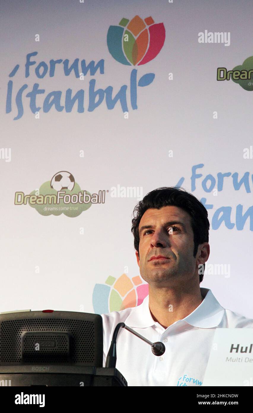 Former footballer luis figo hi-res stock photography and images - Alamy