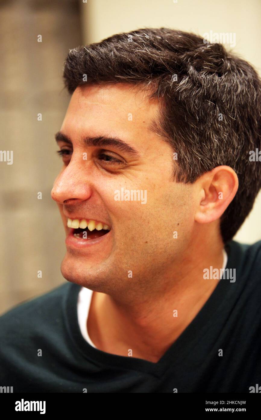 Potrait wallpaper hi-res stock photography and images - Alamy