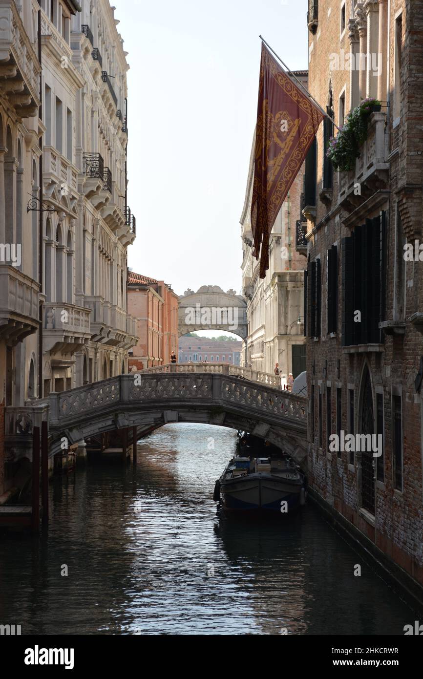 View from bridge of sighs hi-res stock photography and images - Alamy