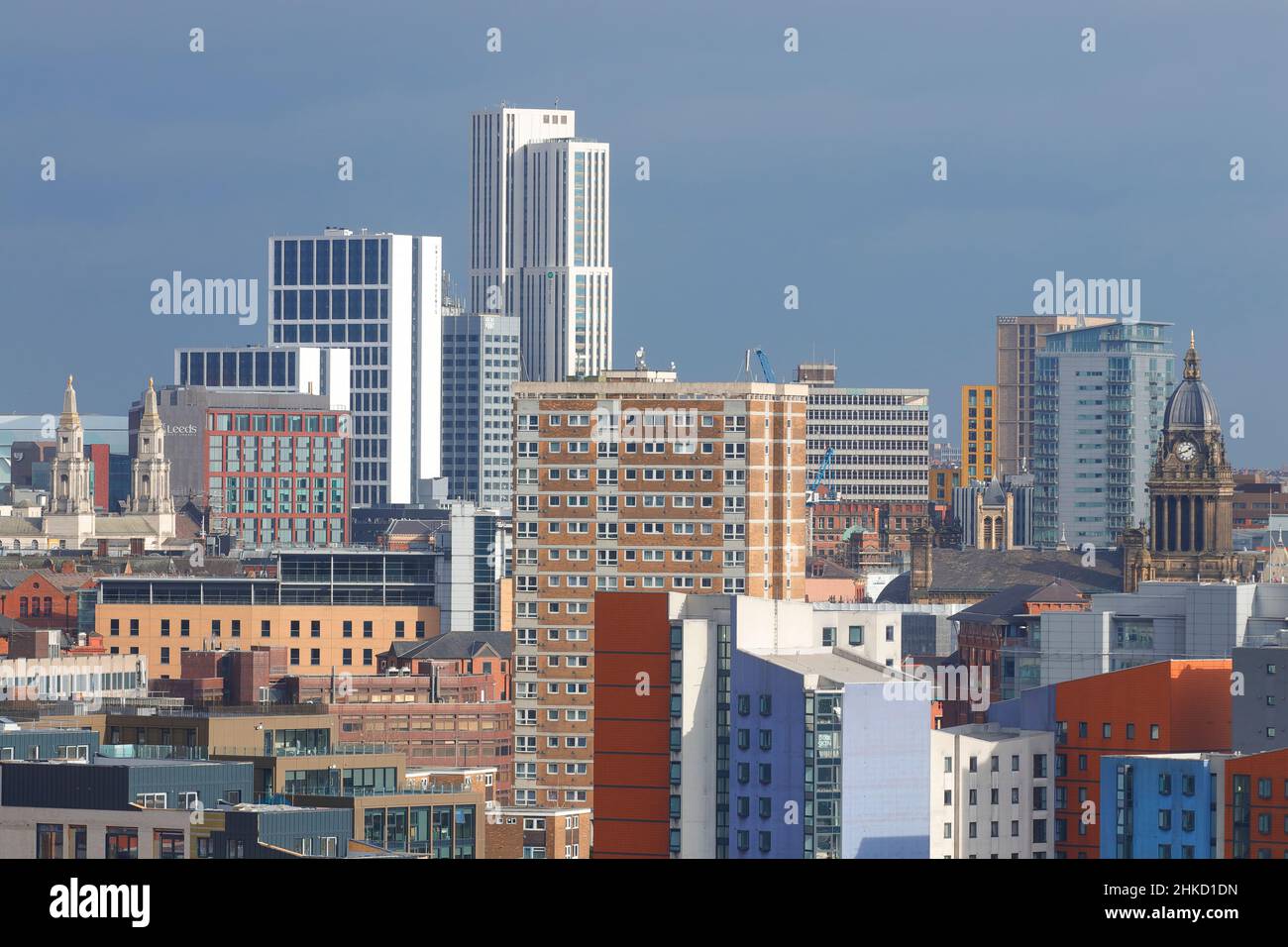 A view across Leeds City Centre from Armley Stock Photo - Alamy