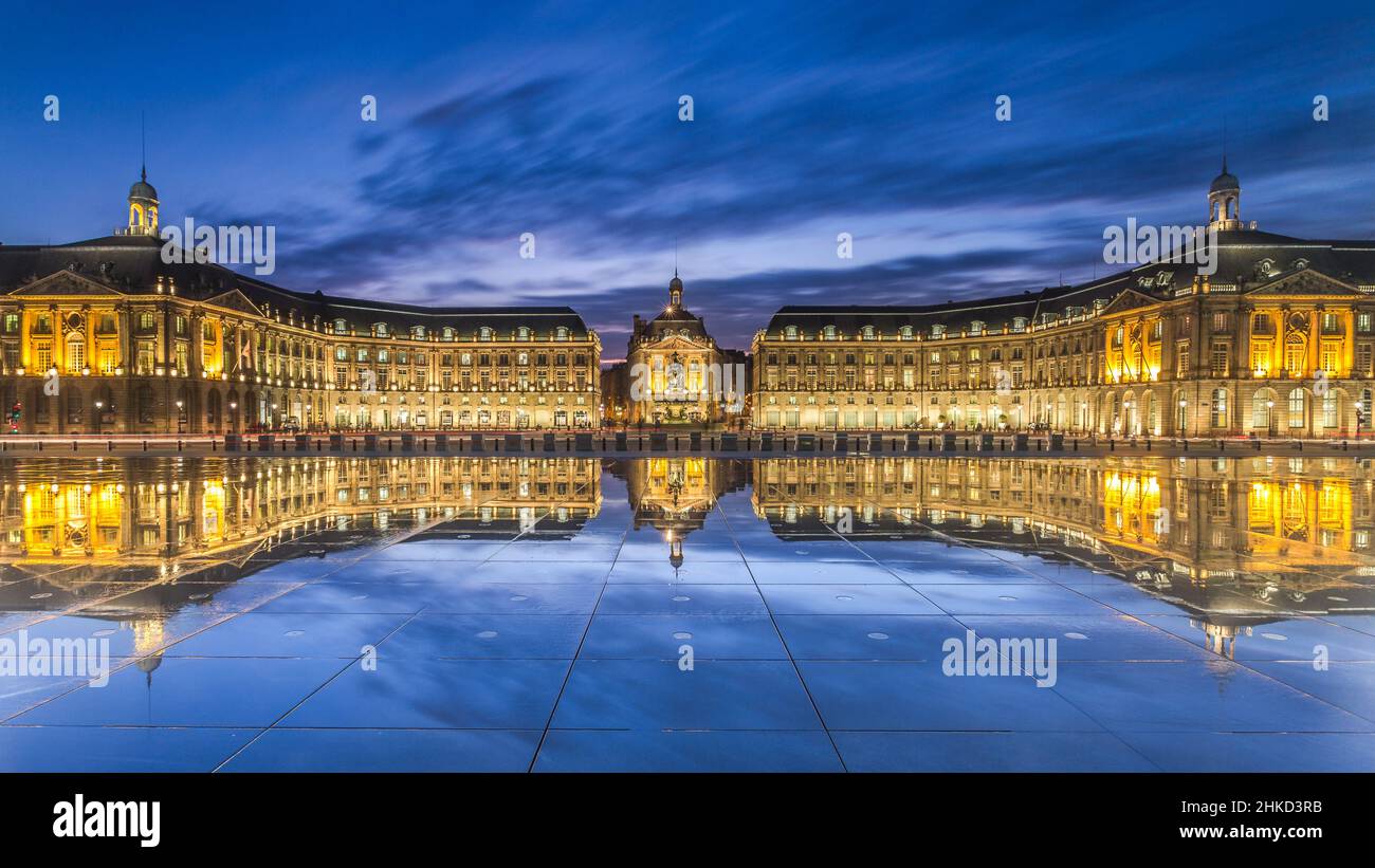 FRANCE, BORDEAUX. SUNSET OVER THE PLACE OF THE BOURSE OF BORDEAUX ...