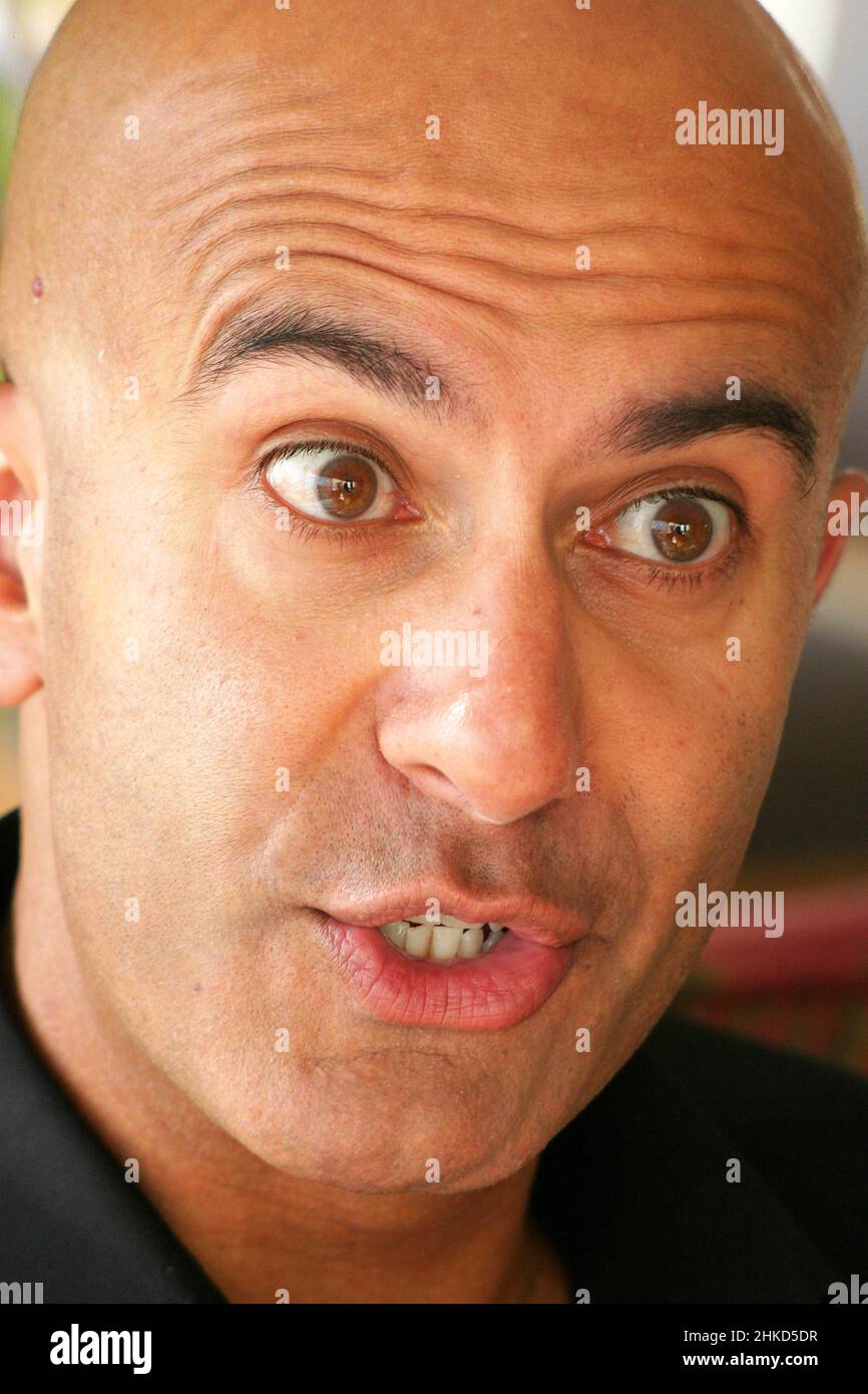 The monk who sold his ferrari hi-res stock photography and images - Alamy