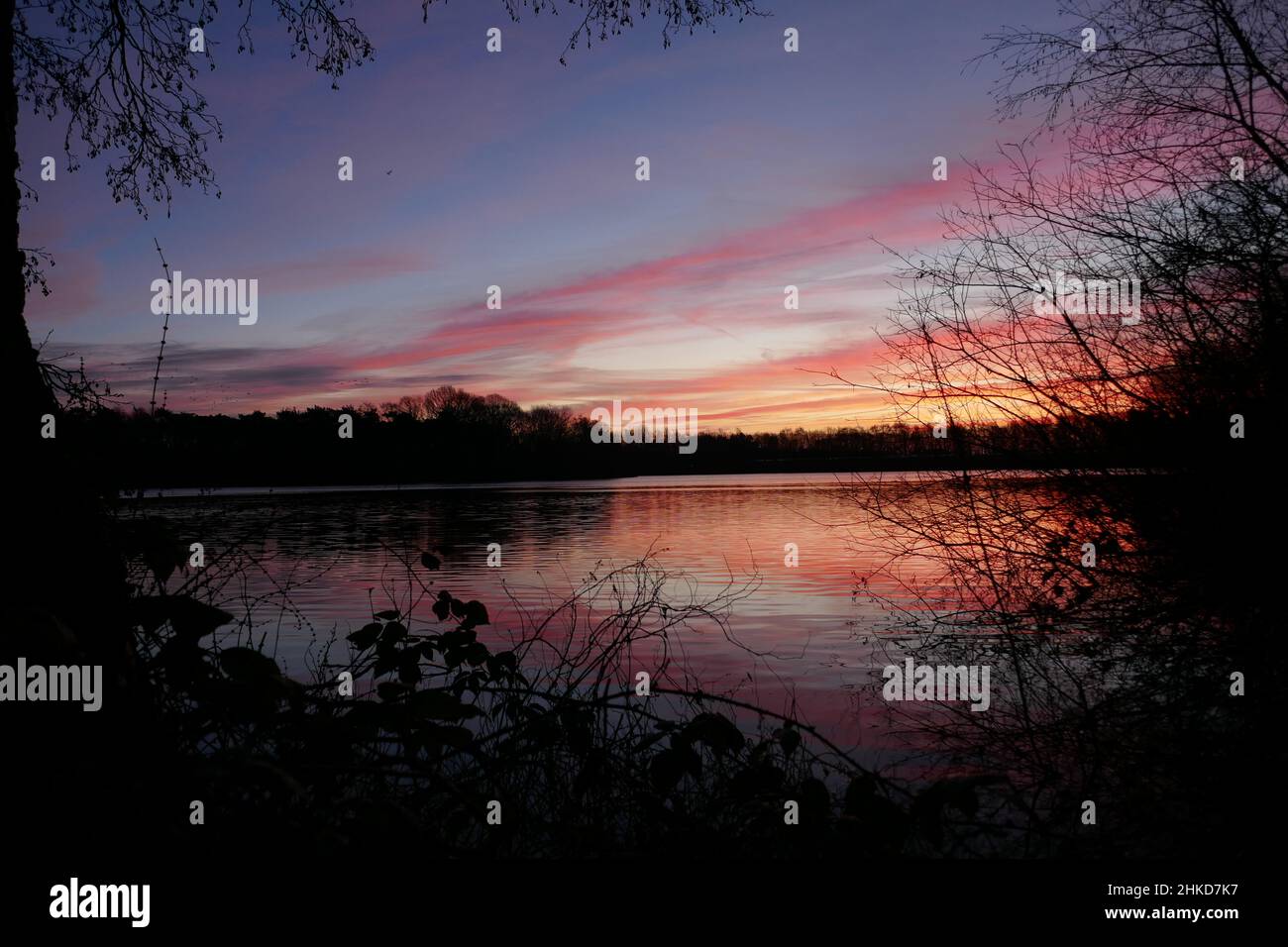 Golden orange sunset reflections hi-res stock photography and images ...