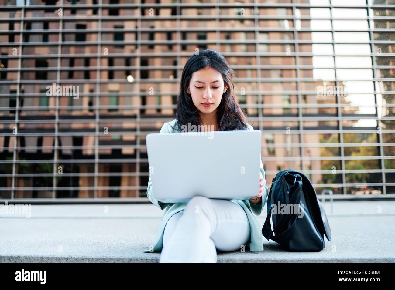 Computer outside business hi-res stock photography and images - Alamy