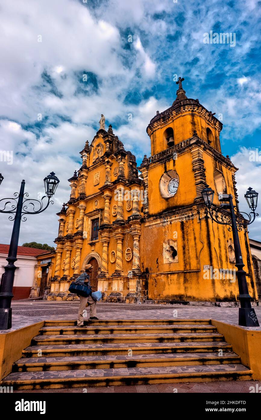 The beautiful La Recoleccion (Church the Recollection) in UNESCO ...