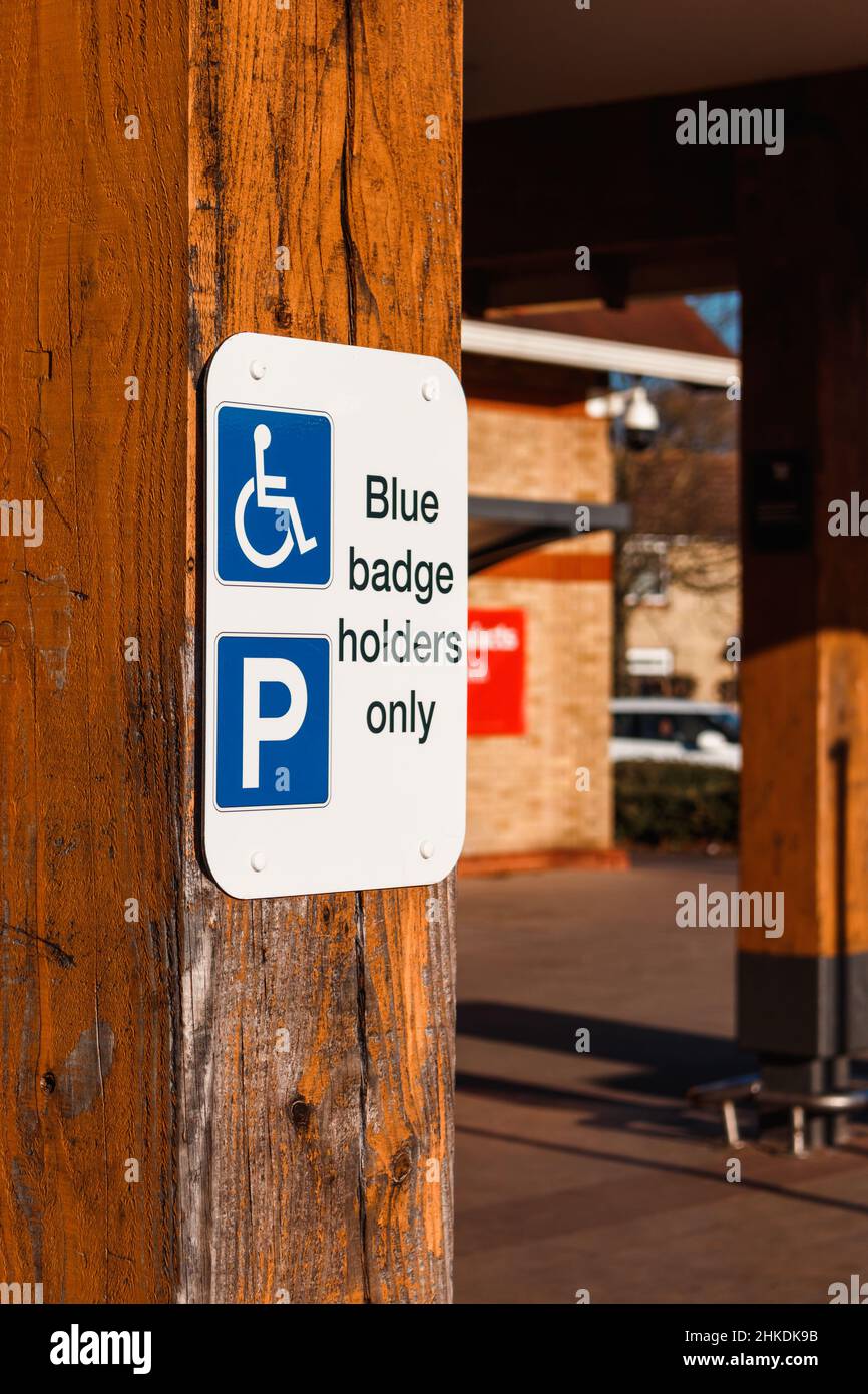Blue badge hi-res stock photography and images - Alamy