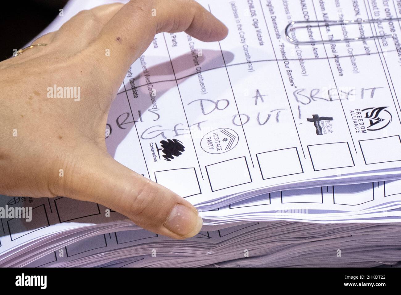 Spoilt ballot paper hi-res stock photography and images - Alamy