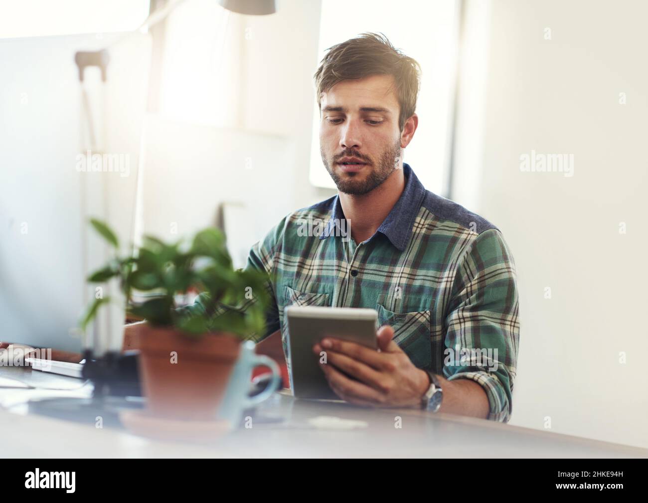 Using all the tools at his disposal Stock Photo - Alamy