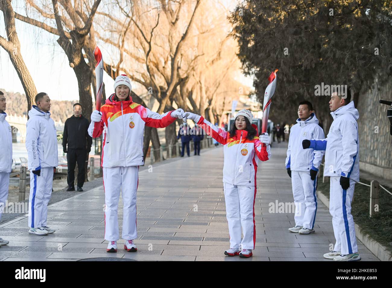 Beijing, China. 4th Feb, 2022. Torch bearers Zhu Ting (L) and Lin ...