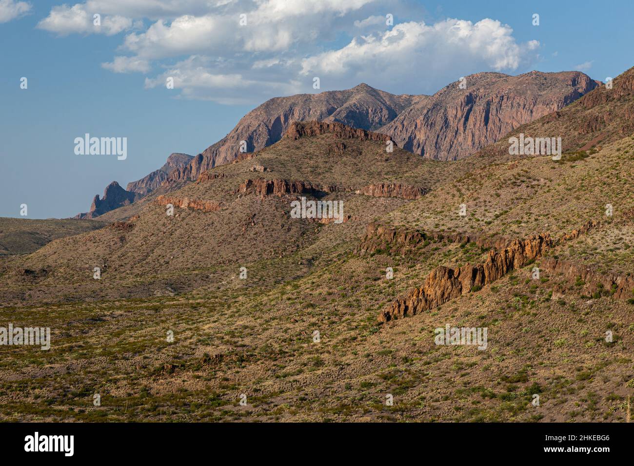 Igneous dike hi-res stock photography and images - Alamy