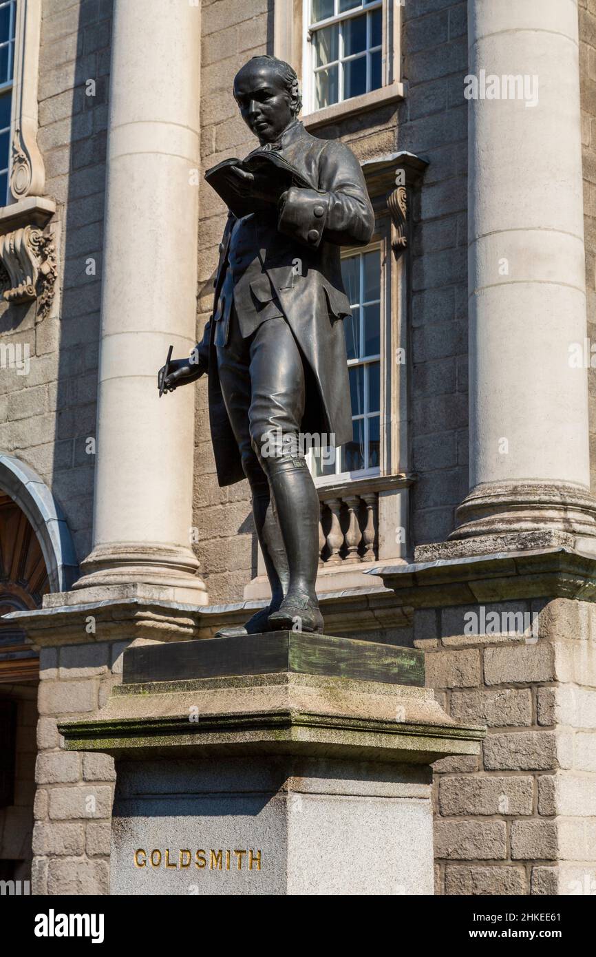 Oliver Goldsmith Statue, Trinity College, Dublin City, County Dublin ...